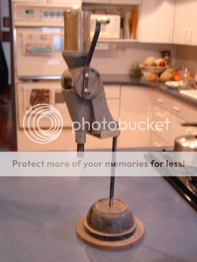 Homade powder measure stand. - Page 2